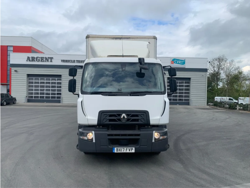 Transform Your Fleet with Top-Quality Used Renault Curtainsiders